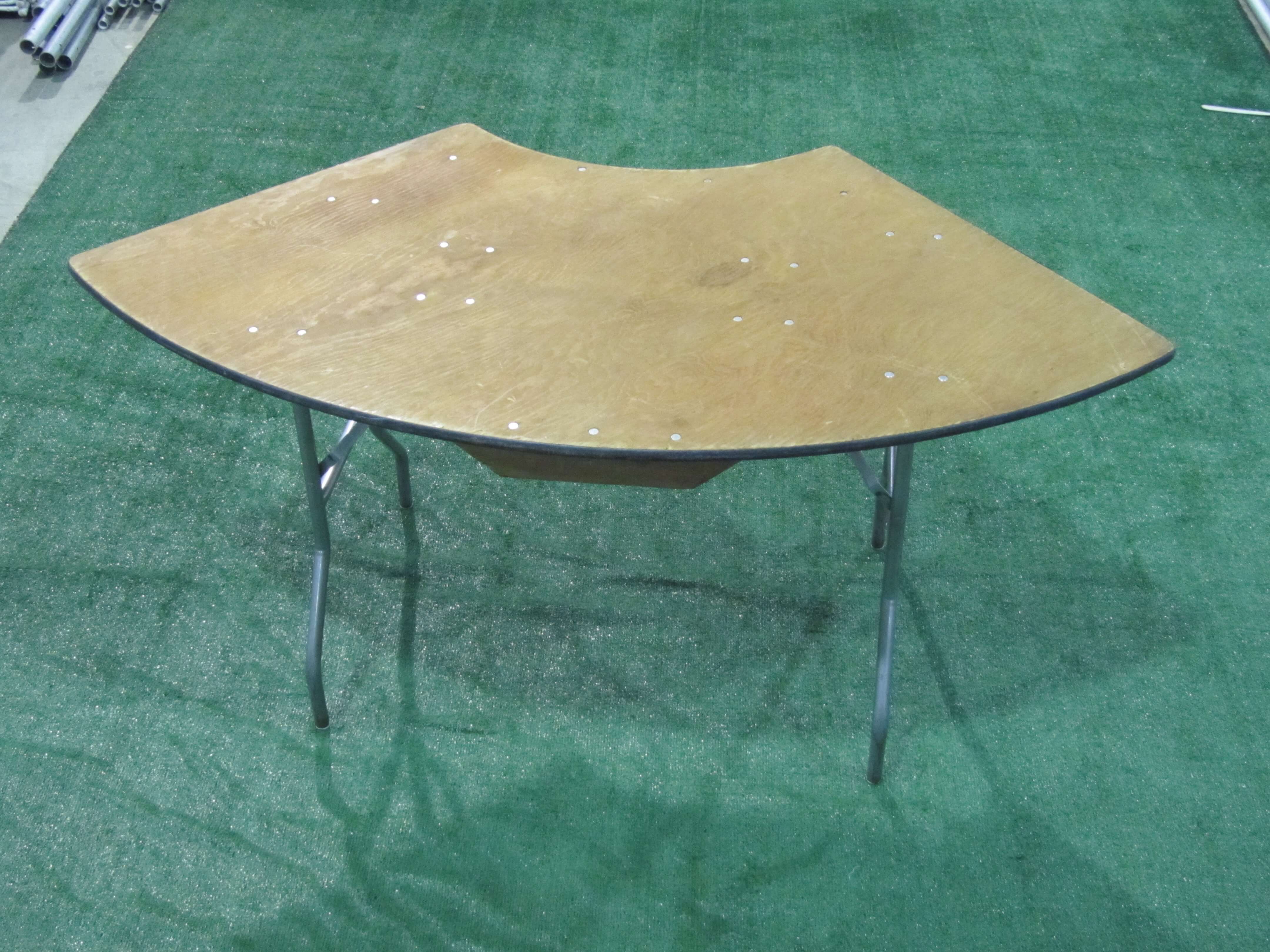 ACE Party Rentals - Serpentine Table